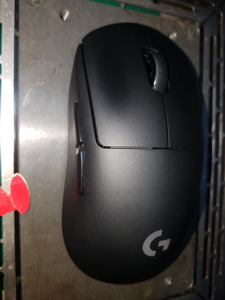 로지텍G GPRO 마우스의 더블클릭증상수리 카일레드스위치로 교체 작업을 진행합니다.로지텍마우스사설AS나윤테크 입니다..지프로 ...