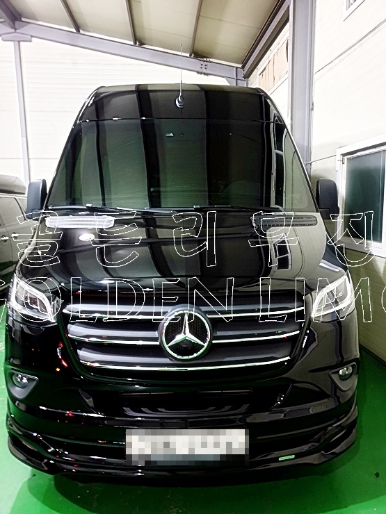 2019 신형 벤츠스프린터 3세대 15인승 승합렌트 기사포함 모델 골든리무진 신차 입고 Vip 의전차량 서비스 의전용 대형밴