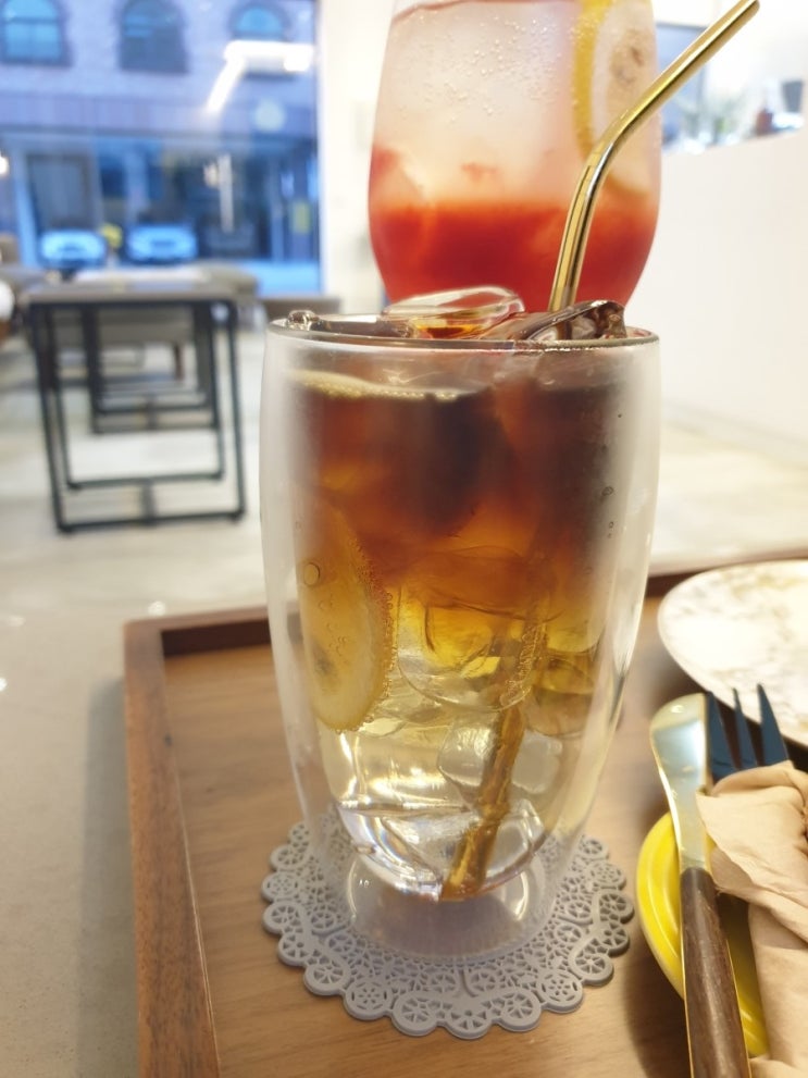 천안 빵아트간불당동 카페거리갸또쇼콜라수제자몽에이드스파클링커피불당동 빵집불당동카페데이트디저트메뉴판주차장