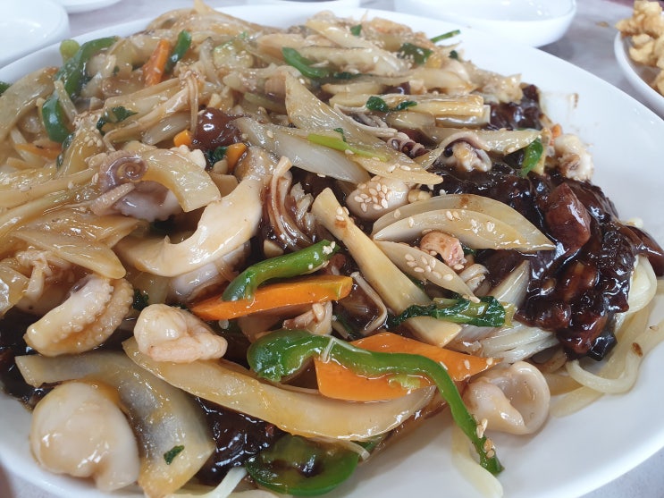 강화도 입구 맛집 수타면과 깔끔한 맛의 손짜장마을 해물쟁반짜장탕수육 네이버 블로그