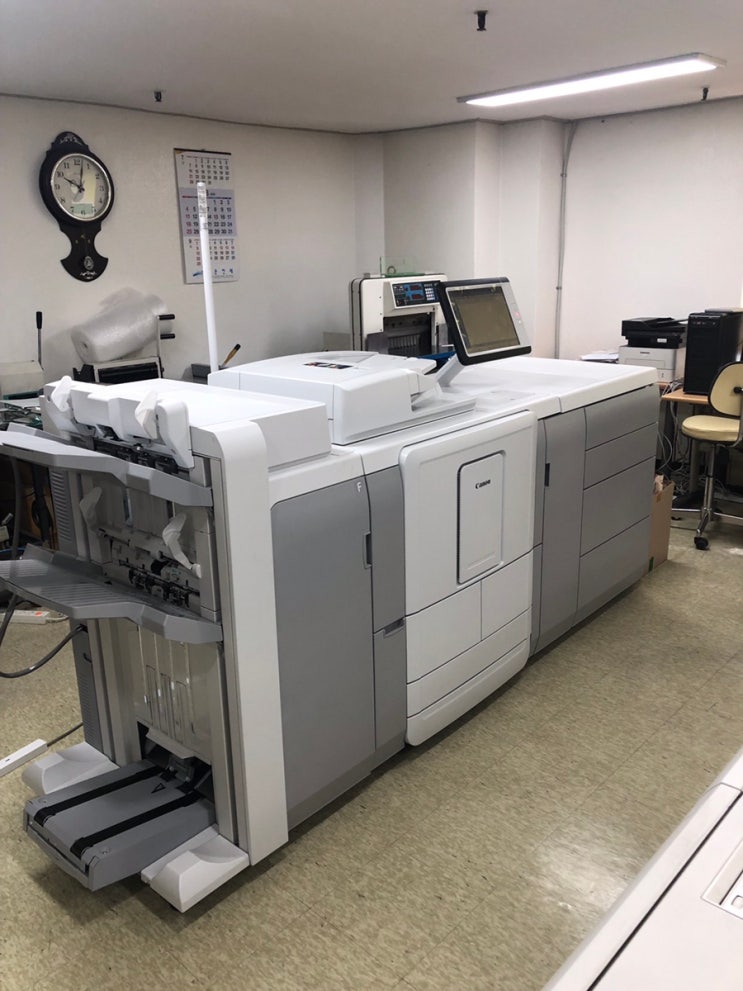 오세(Oce) 흑백디지털인쇄기 VP140 충무로 OO인쇄 설치 : 네이버 블로그