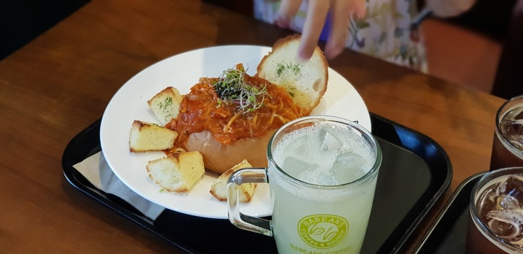 구미 석적칠곡 브런치가 맛있는 카페 바빈스 커피 모처럼 가족 나들이 다녀 왔습니다 인근 유학산과 유학지가 있어 산책하기