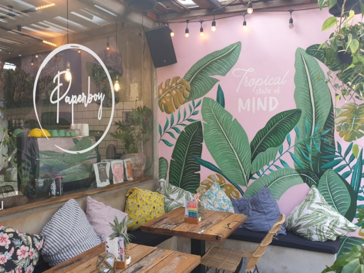 신들의 섬 발리_19.04.27_쿠타카페_발리카페_페이퍼보이 : 네이버 블로그