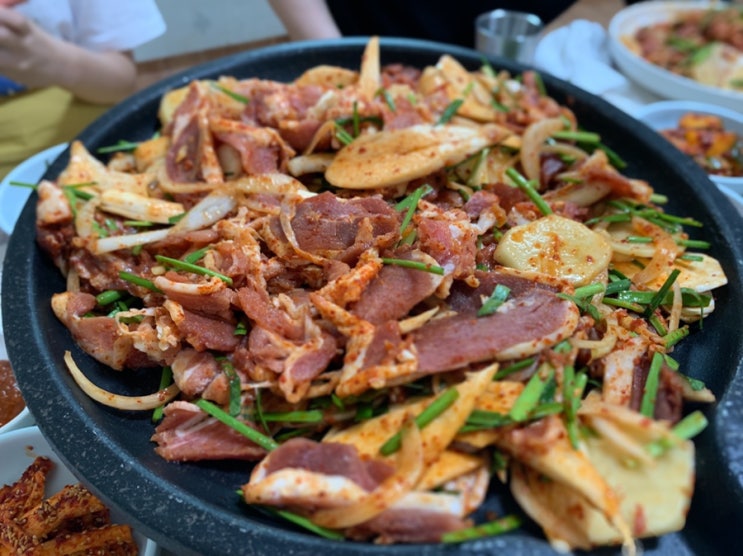 산청맛집, 경호강 근처 에서 인생 오리불고기 먹었어요! : 네이버 블로그