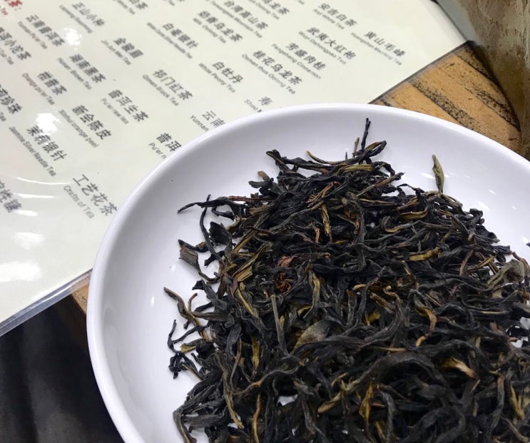 상해 차시장.천산차성. 天山茶城. Tianshan Tea City - 같은 이름의 차여도 섬세하게 다른 향미. 비교하고 구입할 ...