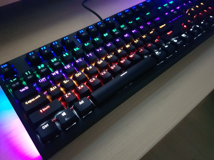 기계식 키보드 구입후기 :: 앱코 해커 K660 ARC 프리미엄 게이밍 키보드 : 네이버 블로그