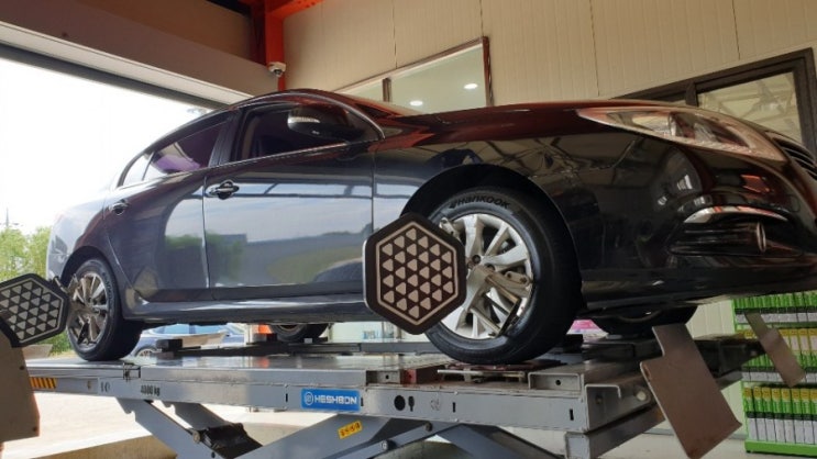 [구미타이어교환 맥스포스피드]르노삼성 sm5 플래티늄 한국 Ventus S2AS 205.60.16 타이어교환 헌터휠얼라인먼트 작업 : 네이버 블로그