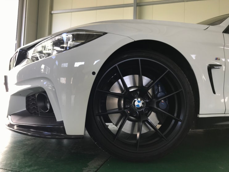 BMW 430i 그란쿠페 763M 스타일 19인치 매트블랙 대구 타이어데이즈 고속휠밸런스 : 네이버 블로그