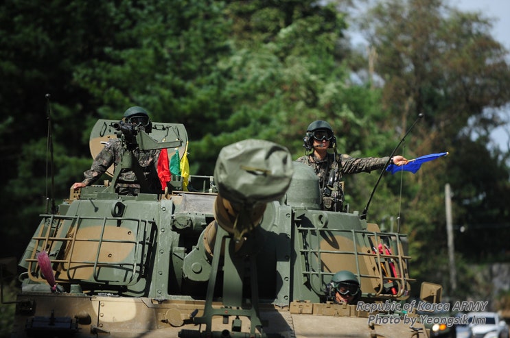 무한궤도를 품은 강력한 화력! 15사단 K55A1 초도사격 취재기 : 네이버 블로그