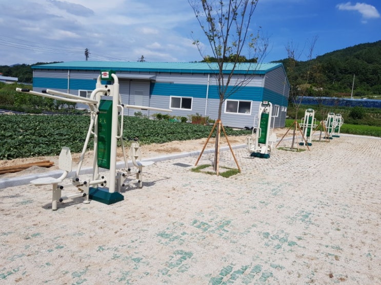 경남경남 거창군 주상면 쉼터 조성공사야외헬스기구운동시설물옥외용운동기구옥외용헬스기구공원운동기구체육시설운동시설이랜드