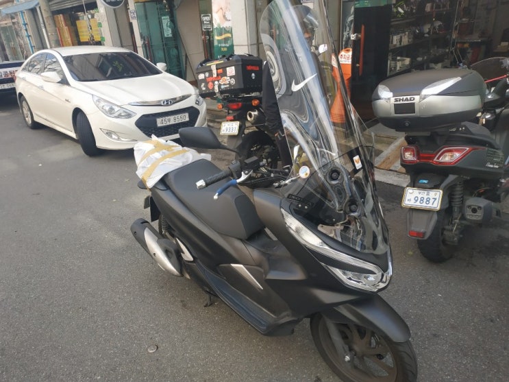 혼다 더올뉴PCX 이소타 롱롱 대왕오징어 스크린장착 : 네이버 블로그