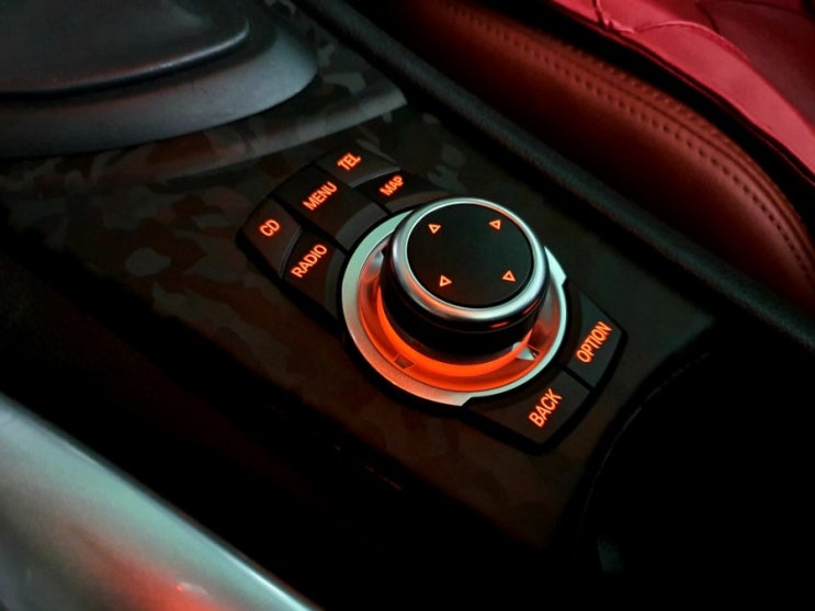 iDrive 컨트롤러 교체 ccc→cic [135i 컨버터블] : 네이버 블로그