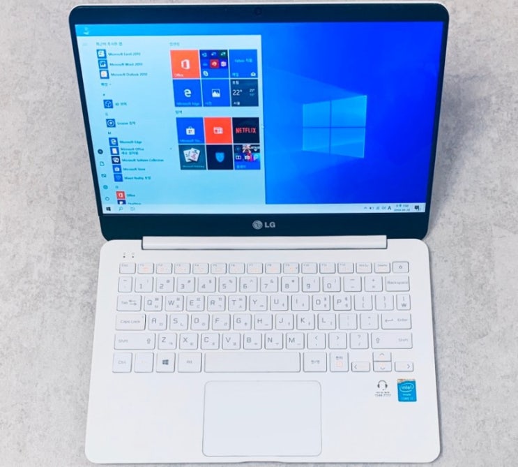 LG그램 13ZD940-GX30K i3-4005U / 8G / SSD 128G / Intel HD 4400 / 13.3인치 / 980g / Win10 499,000원 ...