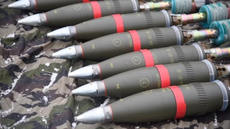 프랑스군의 120mm M327 박격포 사격 훈련 - French Army 120mm M327 Mortar firing ...