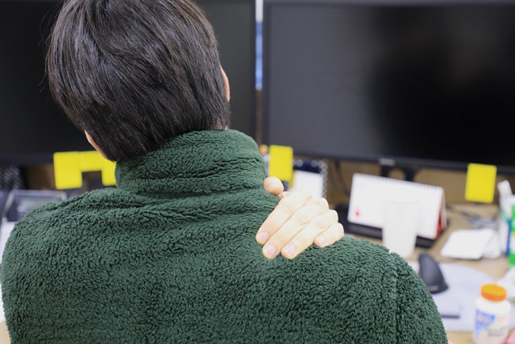어깨가 아파요 오십견 및 견비통 어깨재활치료에 좋은 실내운동기구 네이버 블로그
