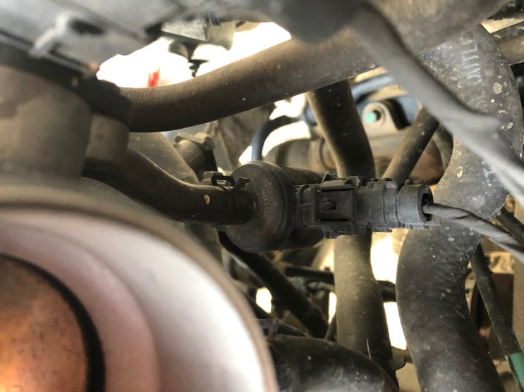 i30(FD) 퍼지콘트롤 솔레노이드 밸브(PCSV) 교환(자가정비) : 네이버 블로그