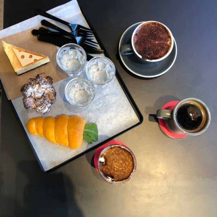 성수동: 도렐(Dorrell Cafe & Bakers, 육지3호점) : 네이버 블로그