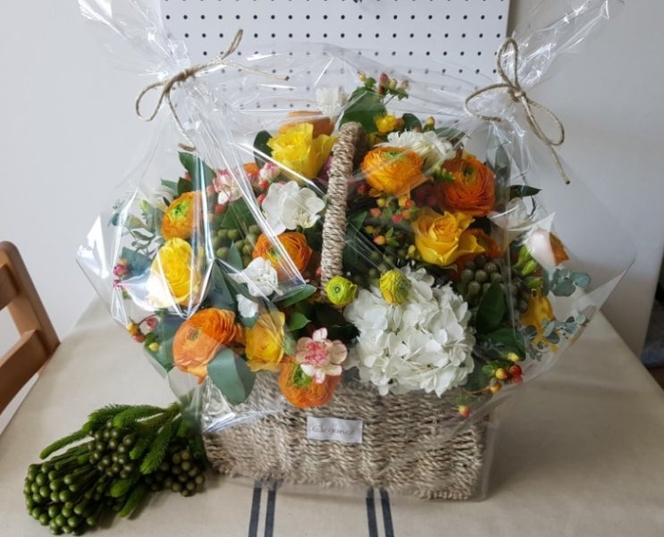 왕초보 예비 플로리스트의 꽃바구니 셀프제작기! : 네이버 블로그