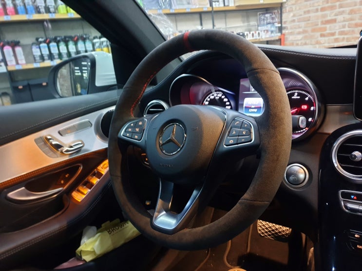 벤츠 알칸타라 핸들커버 벤츠 Glc 220d 원형 핸들 자동차 핸들커버 알칸타라 시공 네이버 블로그