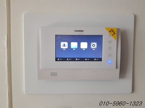 마포 상암월드컵파크 4단지아파트 #인터폰 교체, #코맥스 #비디오폰 CAV-#705UW로 설치 : 네이버 블로그