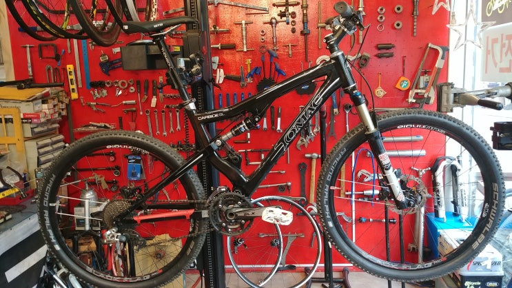토맥 카바이드(TOMAC CARBIDE) SL MTB 자전거 완전 분해(오버홀) 정비 - #울산자전거정비/산악자전거전문점, 삼화 ...