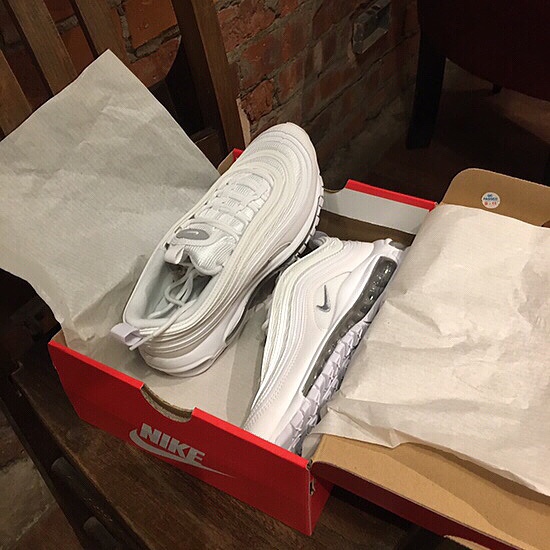 [재입고] 나이키 에어맥스 97 GS 빅키즈 921522-100 트리플 화이트 화이트 울프그레이 / 영국구매대행 로라제임스 ...