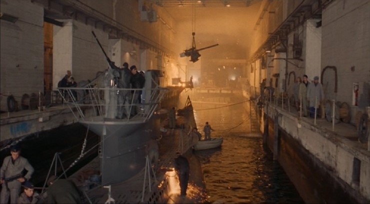 유보트 잠수함 U-96의 출항 준비 - U-Boat Submarine U-96 Preparing for take-off ...