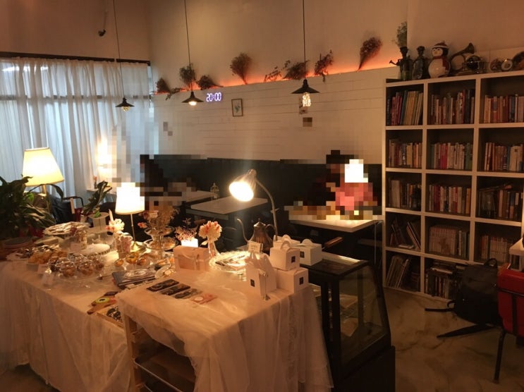 가산디지털단지 카페은은한 조명으로 분위기 좋은 카페스미다 With 빵 네이버 블로그