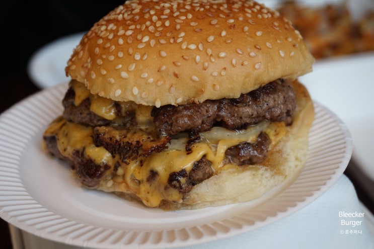 [영국 런던] 런던 햄버거 맛집 1등. Bleecker Burger 여긴 가야햇!! : 네이버 블로그
