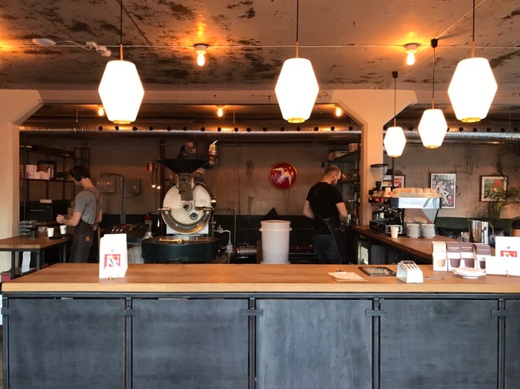 오슬로 카페 추천, Fuglen Coffee Roasters : 네이버 블로그