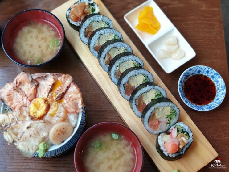 광진구 능동 군자역 일식 이이요 생활의 달인 은둔 식달 구운 덮밥의 달인 맛있는 야끼돈부리 이이요마끼 후토마키