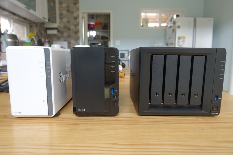 시놀로지 NAS DS918+ 개봉 후기 및 마이그레이션 feat. DS218+ : 네이버 블로그