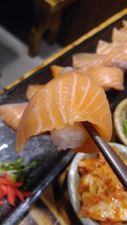 대전은행동 연어초밥 육회덥밥이 맛있는집 연우동인생초밥 네이버 블로그
