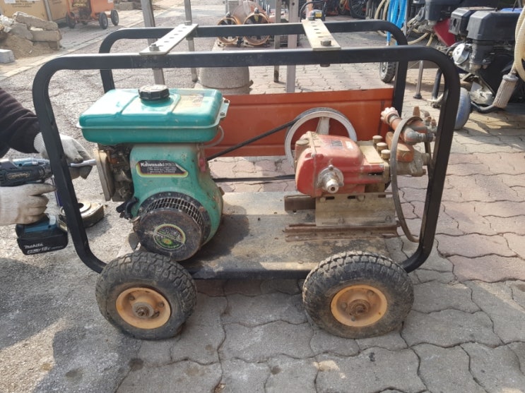 (수리입고) 가와사키 FG201 분무기/엔진분무기 전기분무기 광주분무기/광주 미래건설기계 062.433.7149 : 네이버 블로그