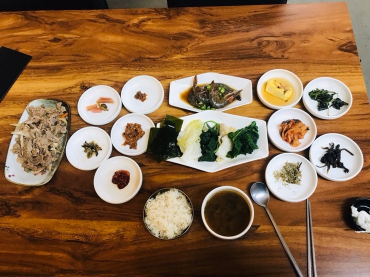 무의도여행 한국인의 밥상 소개된 무의도 맛집 데침쌈밥 불고기 간장새우 아카시아꽃 장아찌 네이버 블로그