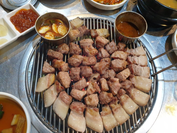 제주도맛집추천 : 제주여행가면 꼭 ! 들러야할 중문맛집 . 제주흑돼지맛집 : 네이버 블로그