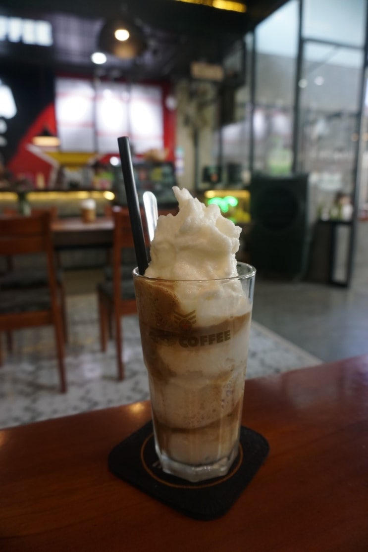 나트랑 4박6일 여행) cccp커피, cccp coffee - 코코넛밀크위드커피 아이스블랜드 : 네이버 블로그