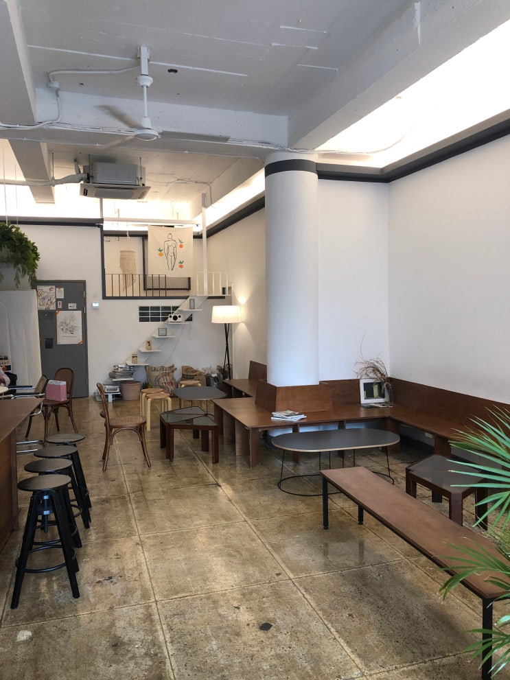 약수역 감성 카페 커피그래(gre coffee) 라떼 맛있네 : 네이버 블로그