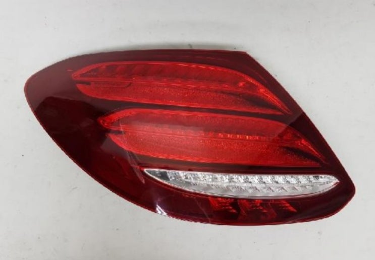벤츠W213 E클래스 테일램프 운전석 후미등 A2139067700 : 네이버 블로그