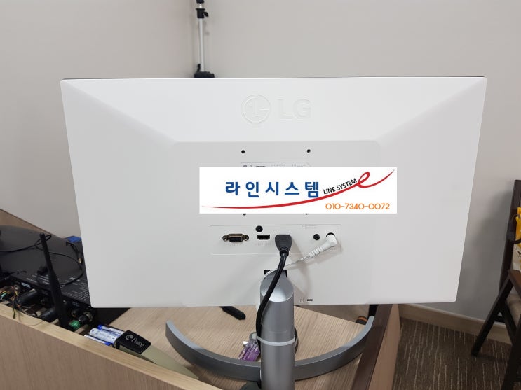 HDMI2포트 분배기를 사용하여 확장 모니터(LG LED Monitor 22MK600 IPS FHD 엘지전자) 설치 + CCTV ...