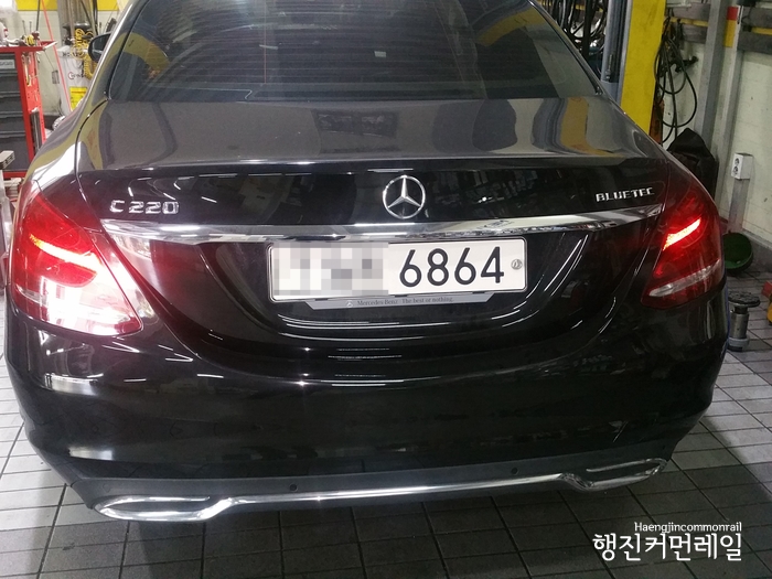 벤츠인젝터크리닝dpf탈거크리닝엔진연소실크닝c220 W205 수입차 인젝터수리인젝터교환인젝터재생 전문 행진커먼레일