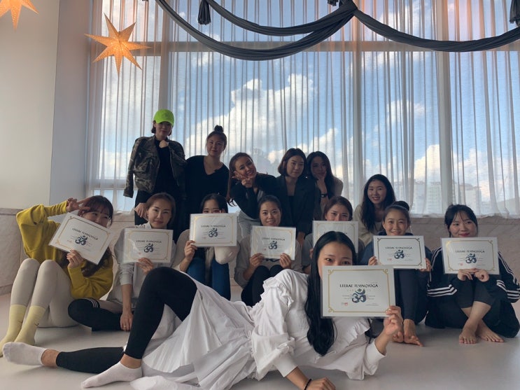 이지애플라잉요가플라잉요가자격증분당플라잉요가죽전플라잉요가죽전요가 네이버 블로그