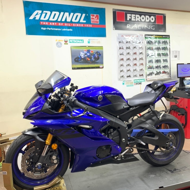 야마하 Yzf R6 킹타이어 P등급 180 55 17 리어 타이어 교환작업 입니다 대구오토바이타이어 네이버 블로그
