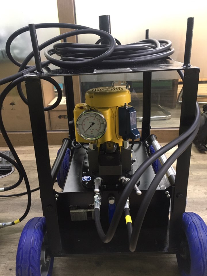 ENERPAC / 에너팩 / ZE4시리즈 / 인장기펌프 / 유압펌프 / 초고압펌프 / 인장유압 / 인장기 / 이동식펌프 ...