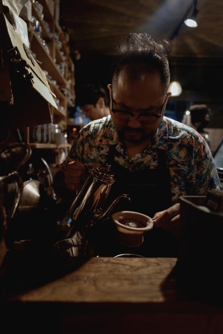 [이태원] 헬카페 / Hell Cafe - 임성은, 권요섭 바리스타 : 네이버 블로그