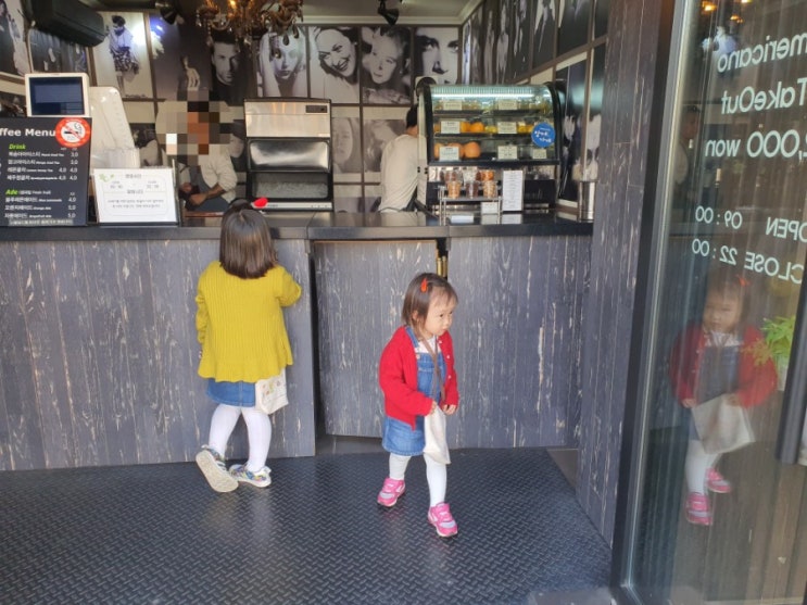 [카페] 뜰2 커피, 테이크아웃만 가능한 수원행궁+통닭거리 커피 (메뉴판포함) : 네이버 블로그