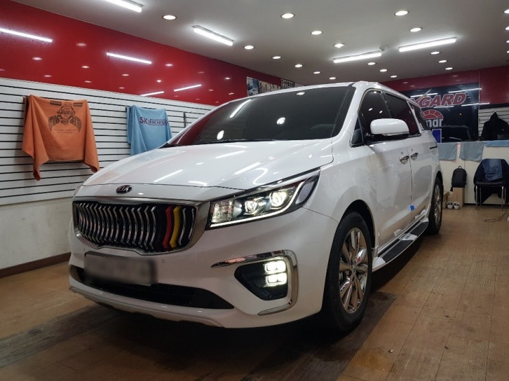 기아 더뉴카니발 세로그릴 교체작업 금천구 카프리상사 네이버 블로그