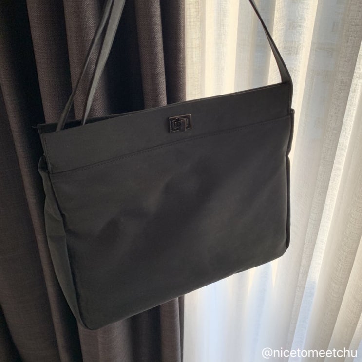 [아이띵소] 월간테스터 ASH FRONT HOBO BAG 솔직 후기 : 네이버 블로그