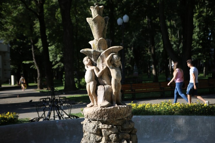 루마니아 이아시-코푸 공원Copou Park, 미하이 에미네수쿠Mihai Eminescu의 박물관 : 네이버 블로그