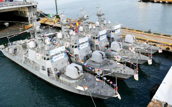 한발 늦은 뉴스 - 신형 고속정 4척 진수 및 차기 고속상륙정(LSF-II) 4척 발주 : 네이버 블로그